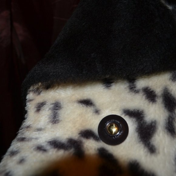 Jackets & Coats | Vintage Late 6s Early 70s Faux Snow Leopard Coat ...